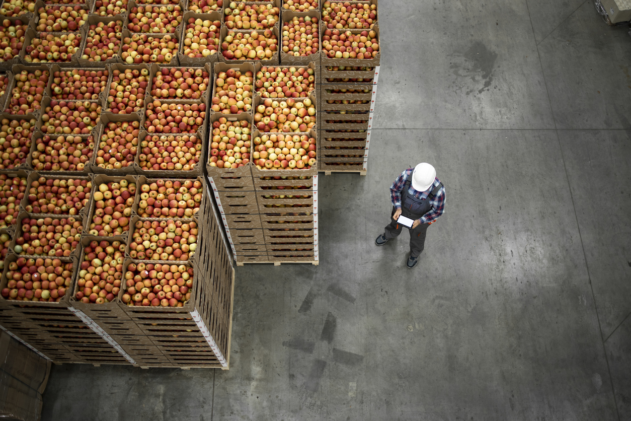 The Essentials of Organic Food Distribution | Symbia Logistics